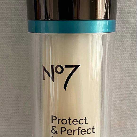 N07 | Skincare | N7 Skin Serum | Poshmark
